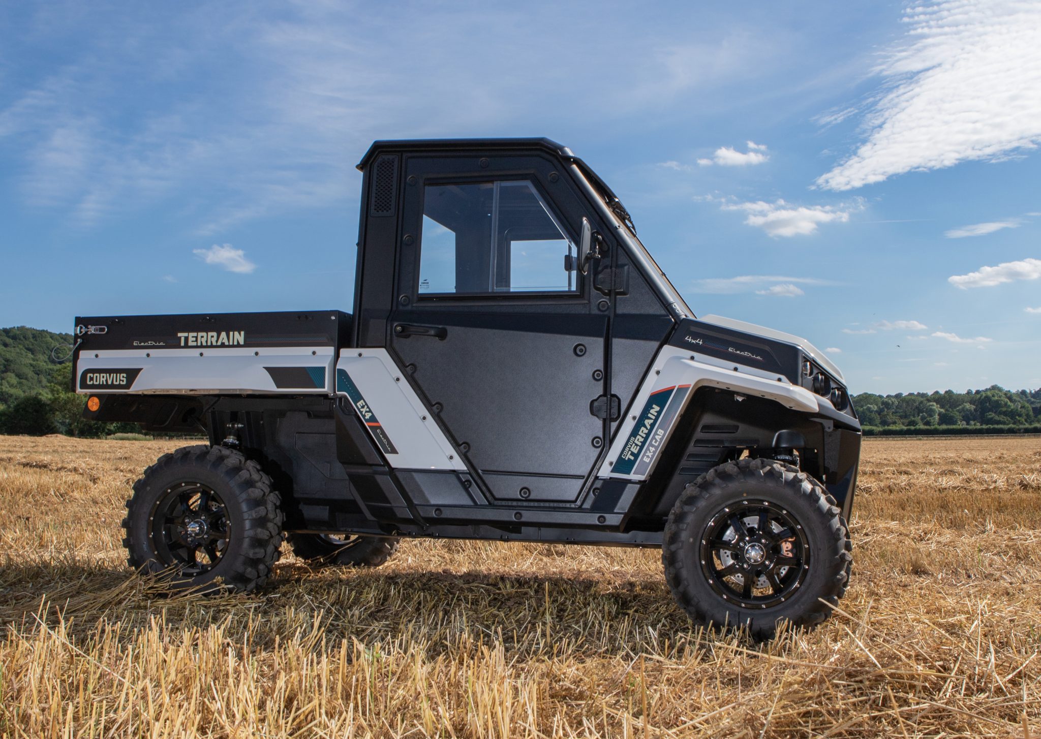 Nuevo TERRAIN EX4, un UTV 100% eléctrico.